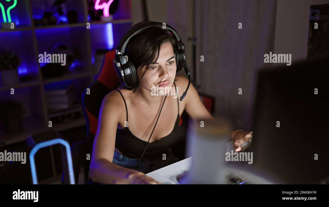 Gamer relaxing playing computer game hi-res stock photography and ...
