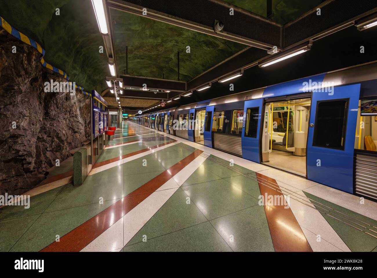 Kungstradgarden metro, subway, station on Stockholm blue line ...