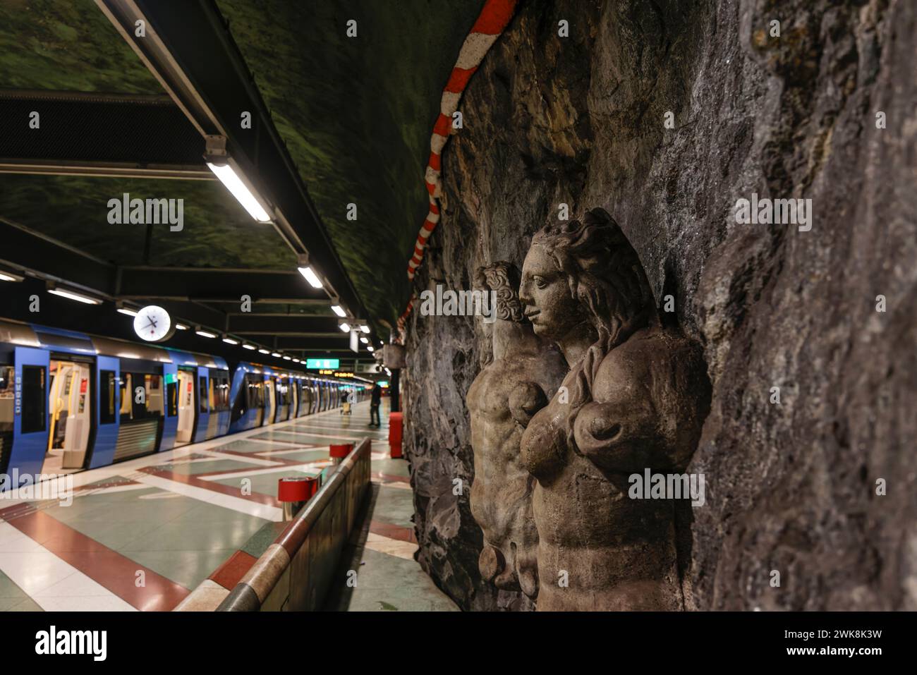 Kungstradgarden metro, subway, station on Stockholm blue line ...