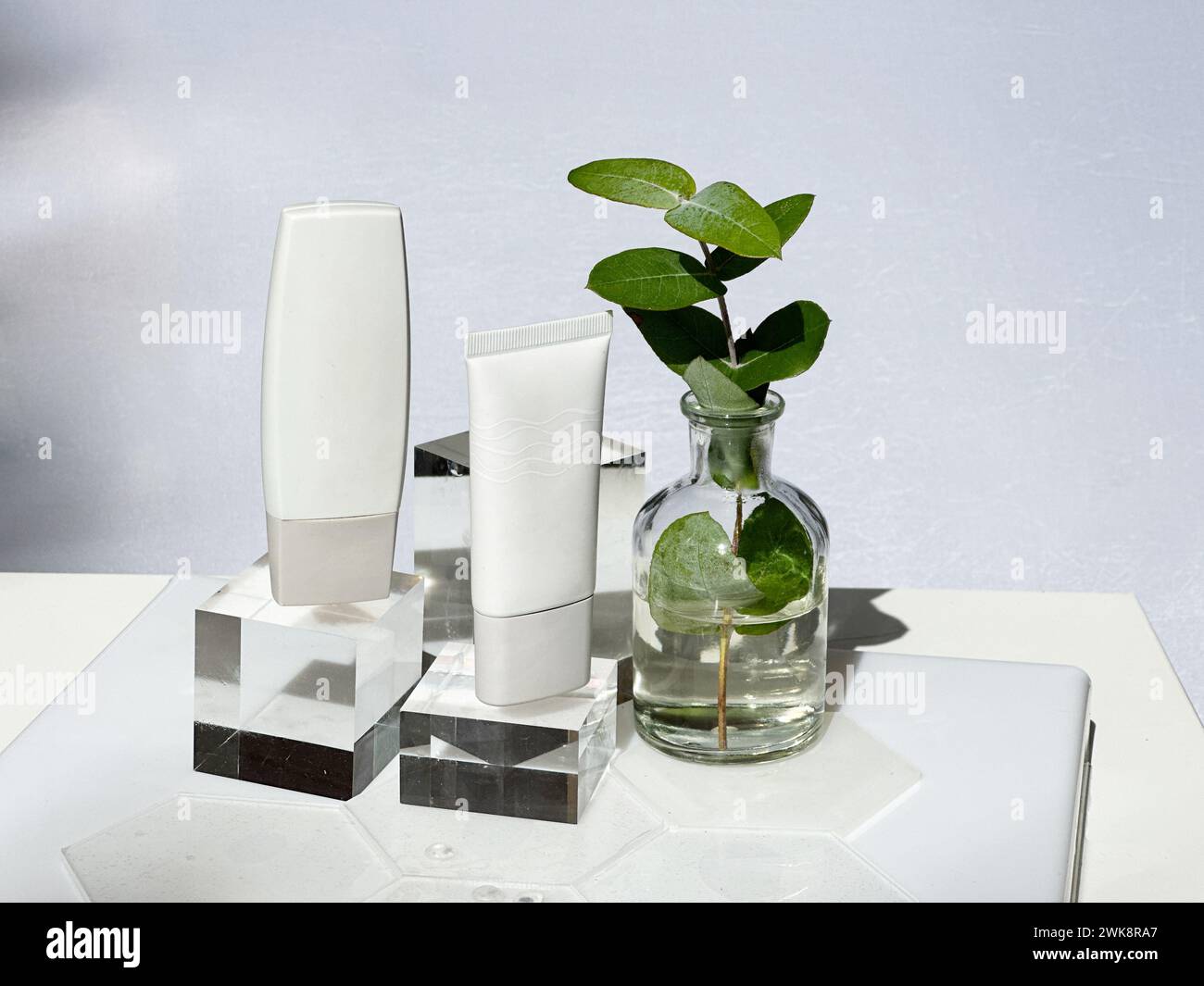 Laboratory cream on glass hi-res stock photography and images - Alamy