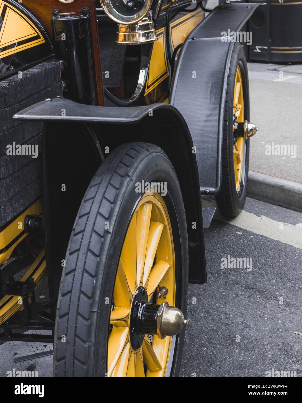 Side view of a Vintage classic car Stock Photo - Alamy