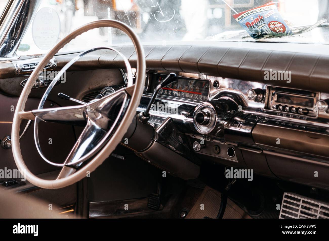 Classic american car interior Stock Photo - Alamy
