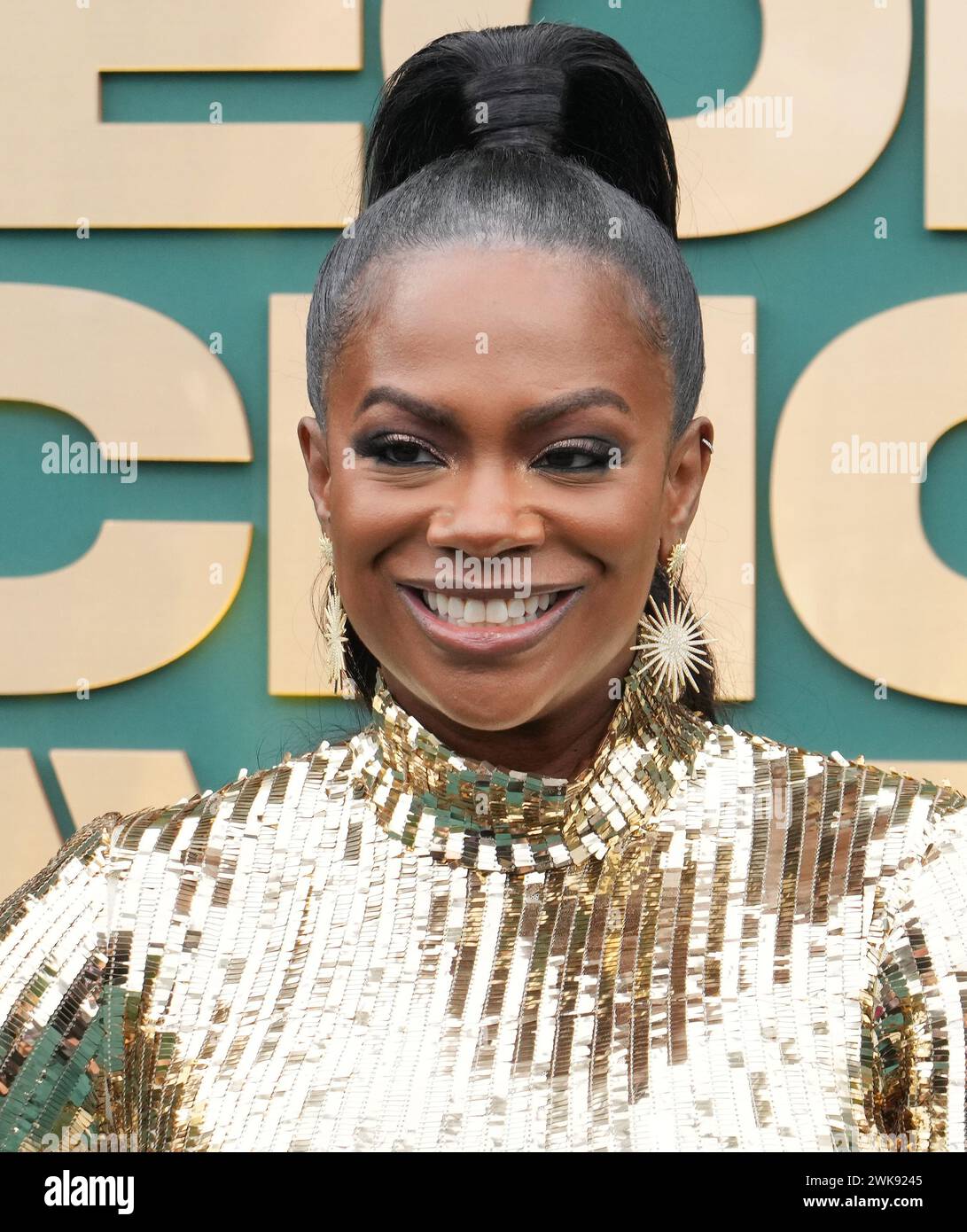 Los Angeles, USA. 18th Feb, 2024. Kandi Burruss walking on the red ...