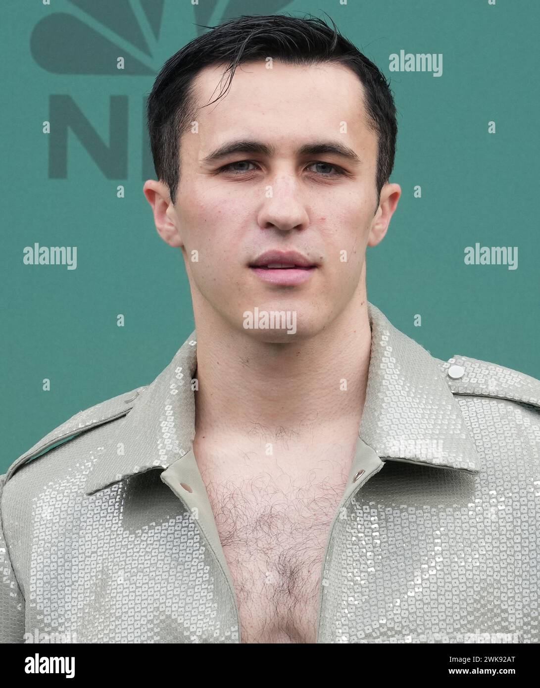 Los Angeles, USA. 18th Feb, 2024. Chris Olsen walking on the red carpet ...