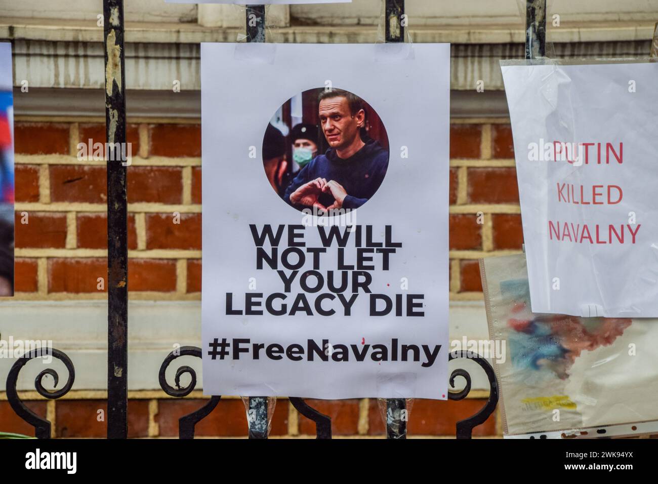 Navalny memorial uk hi-res stock photography and images - Alamy