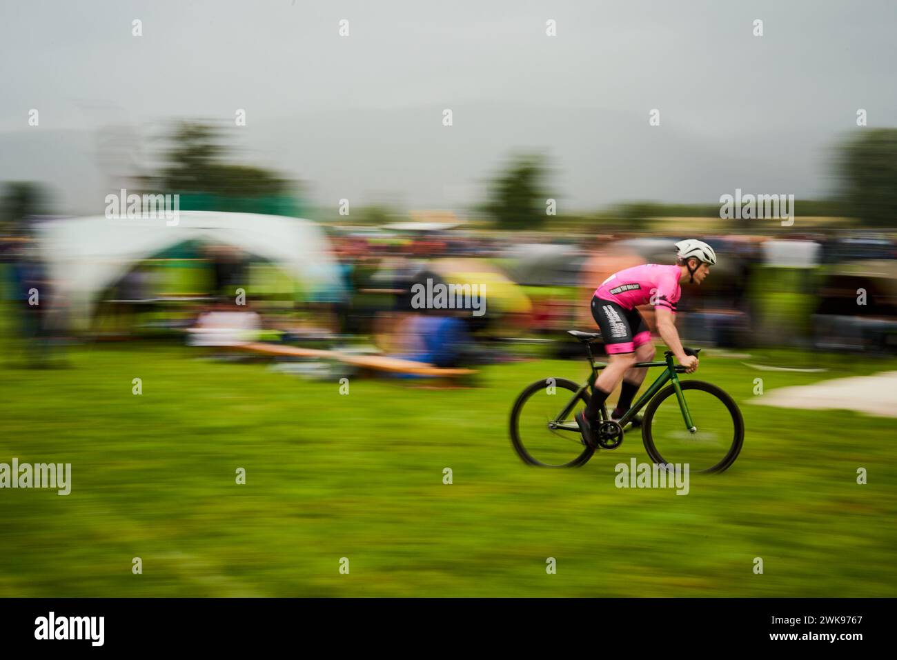 Cycling action from the 2023 Highland games in Stirling Stock Photo - Alamy