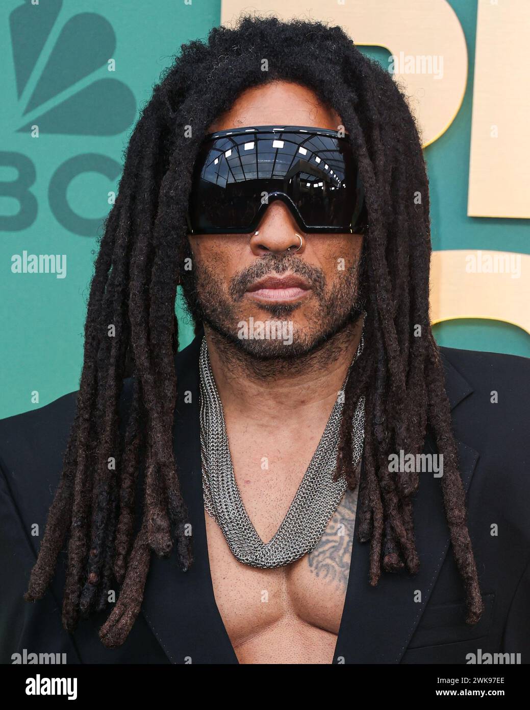 SANTA MONICA, LOS ANGELES, CALIFORNIA, USA - FEBRUARY 18: Lenny Kravitz ...