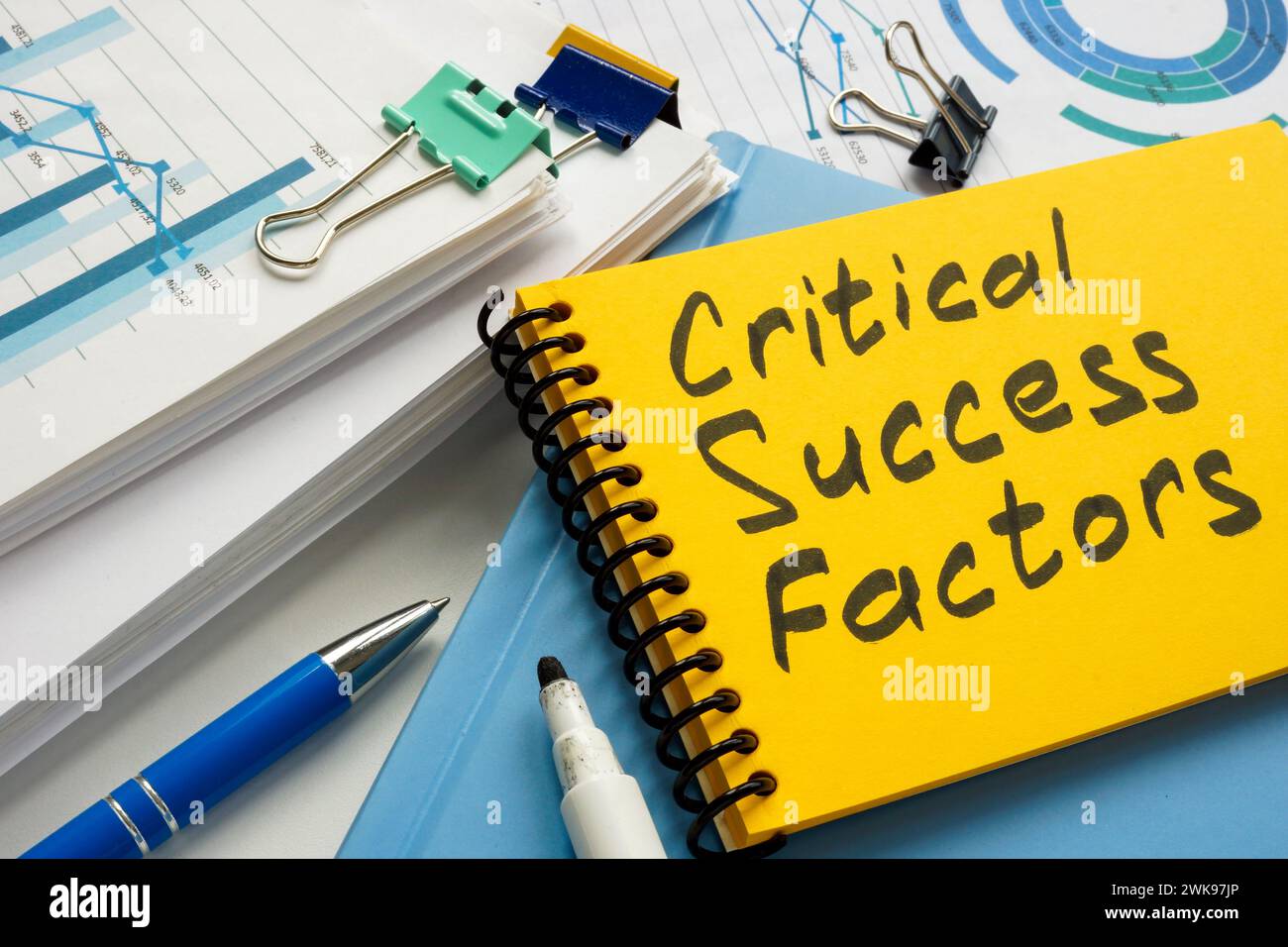 Critical success factors. Handwritten note on an office notepad Stock ...