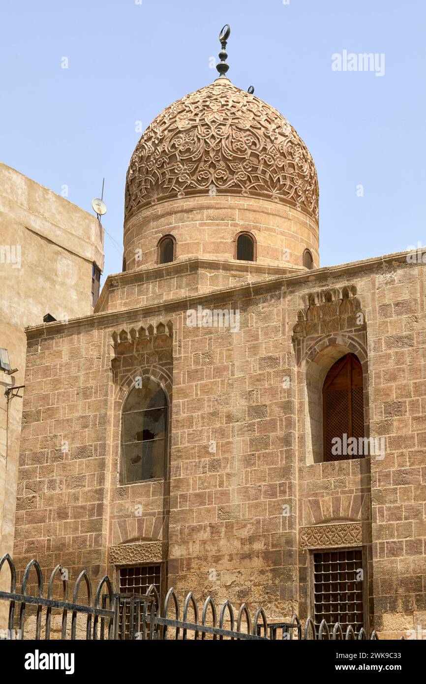 Mosque Mausoleum of Sultan Al Ashraf Qaytbay in the City of the Dead ...