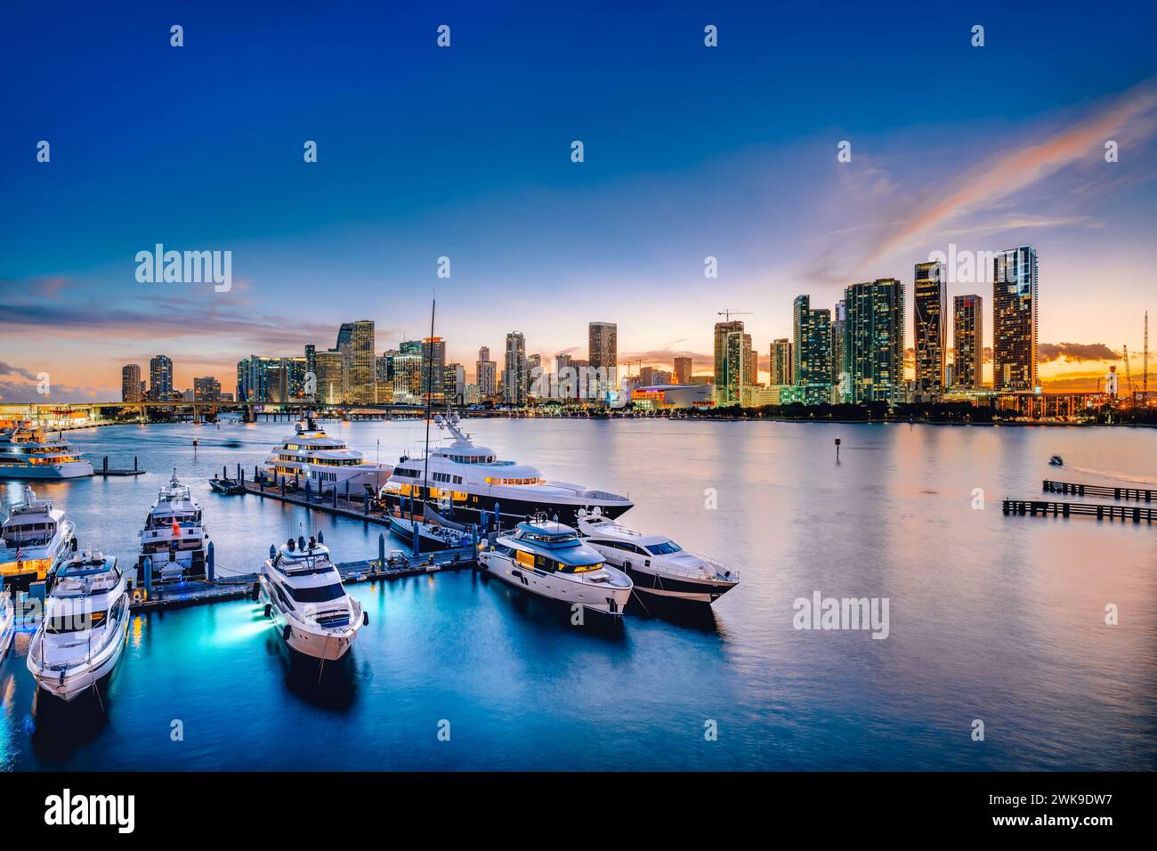 Downtown miami florida usa aerial hi-res stock photography and images ...