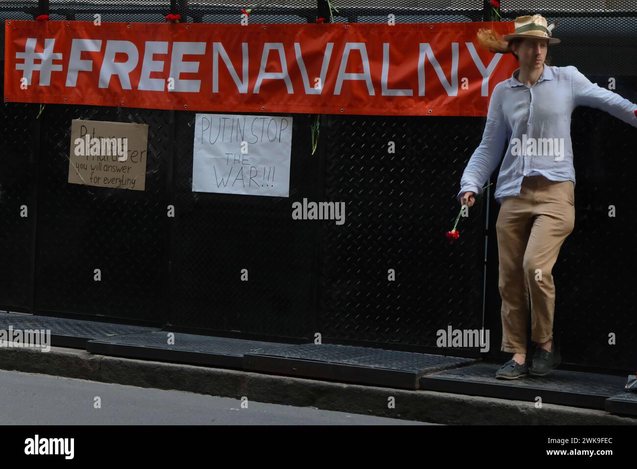 Navalny's death hi-res stock photography and images - Alamy