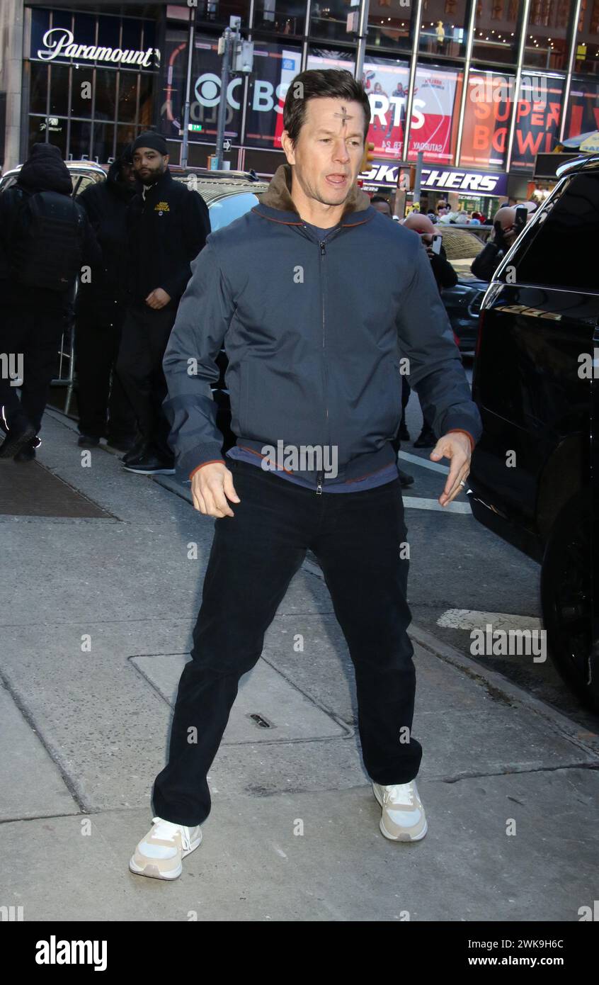 Mark Wahlberg on Good Morning America to talk about his faith on Ash ...