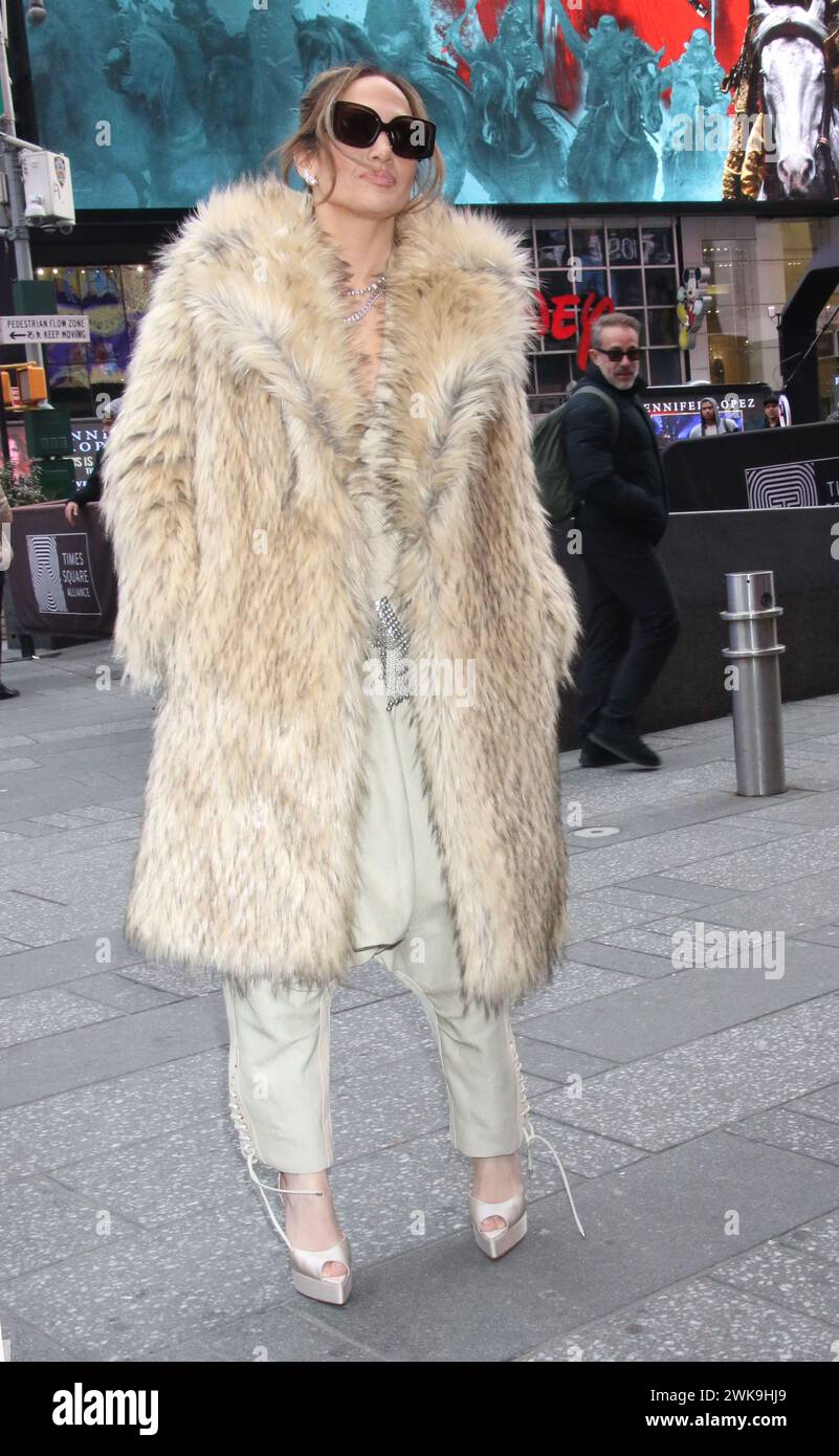 Jennifer Lopez at Times Square to check out her billboard ad for the ...