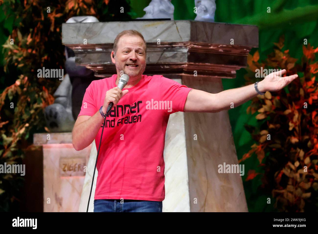 Comedian Mario Barth bei seiner Show in der Lanxess-Arena. Köln, 18.02. ...