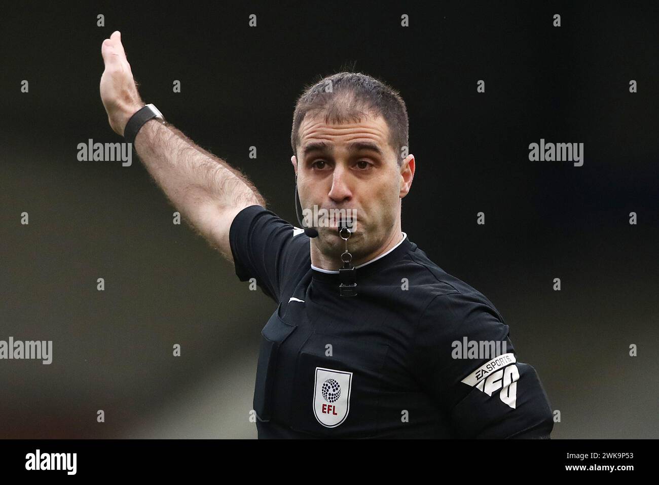 Referee alex chilowicz hi-res stock photography and images - Alamy