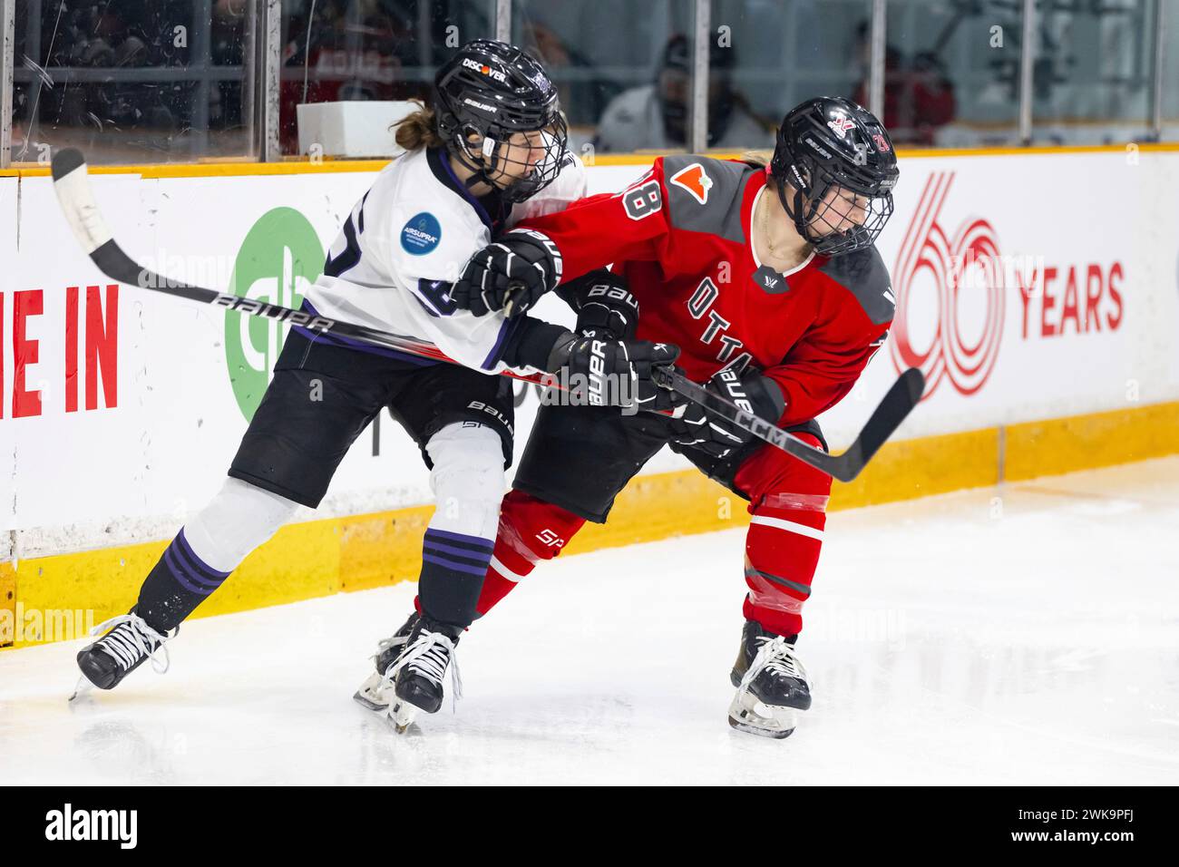 OTTAWA, ON - FEBRUARY 17: Ottawa Defender Amanda Boulier (28) battles ...