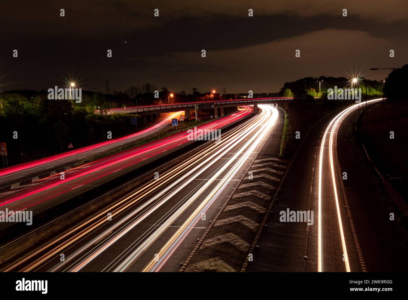 M40 motorway night hi-res stock photography and images - Alamy
