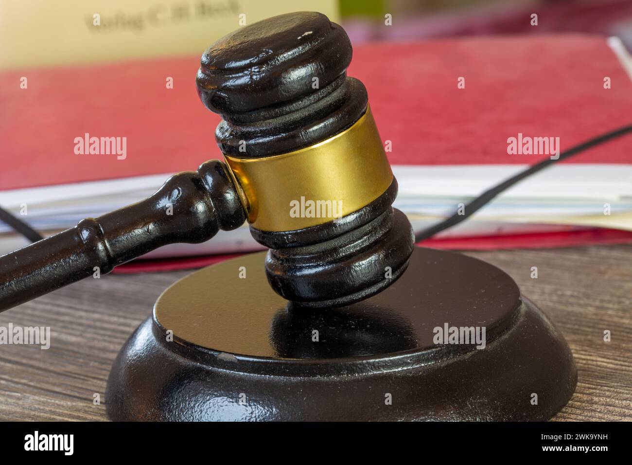 Close up of judges gavel as symbol image for judgment Stock Photo - Alamy