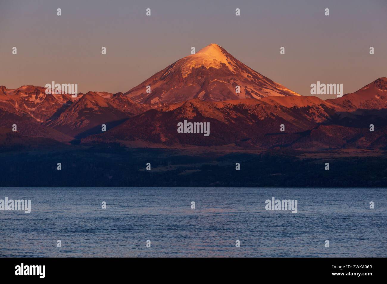Lanin volcano argentina hi-res stock photography and images - Alamy