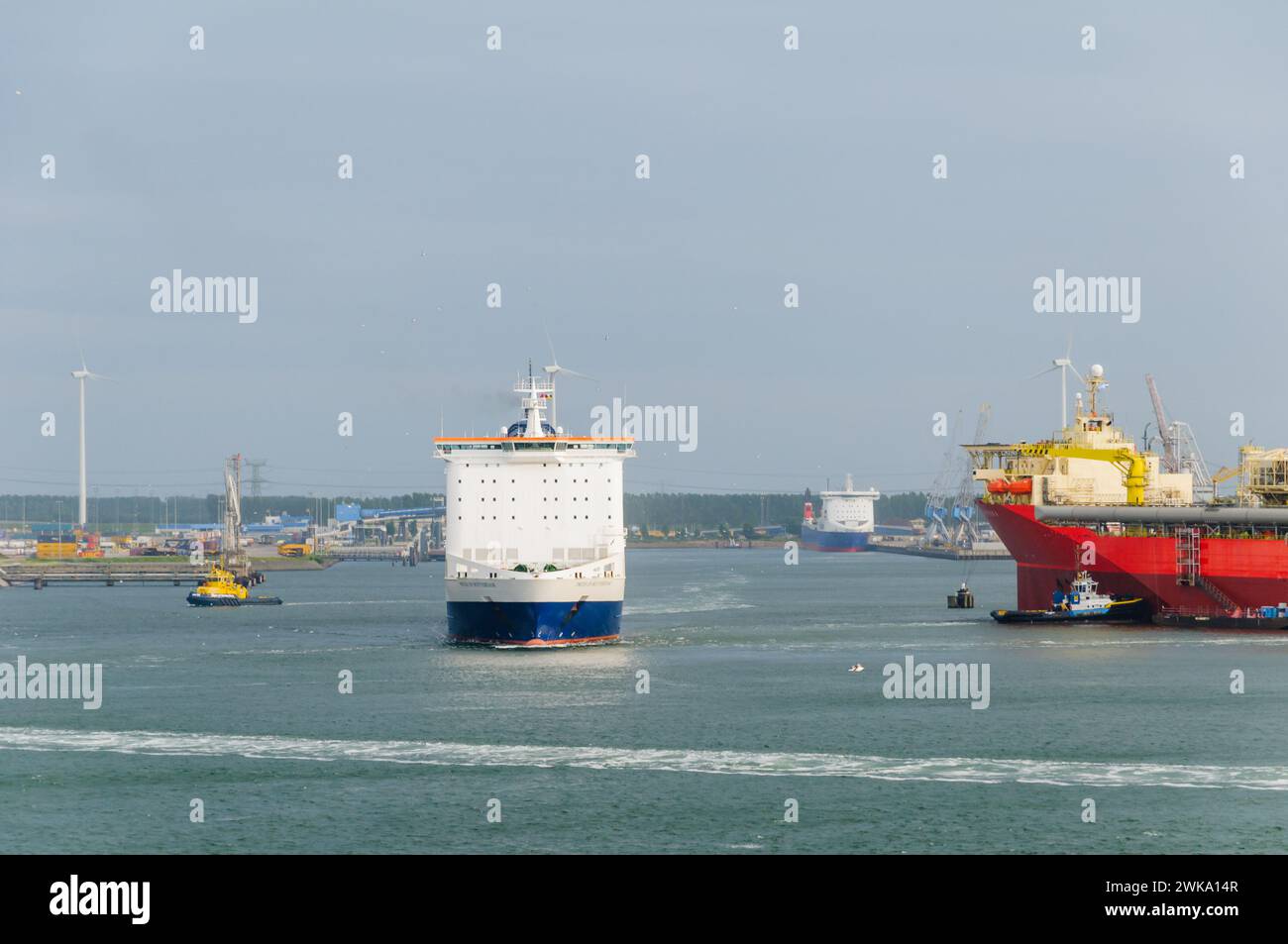 ROTTERDAM EUROPOORT, THE NETHERLANDS - JUNE 9, 2012: The ferry Pride of ...