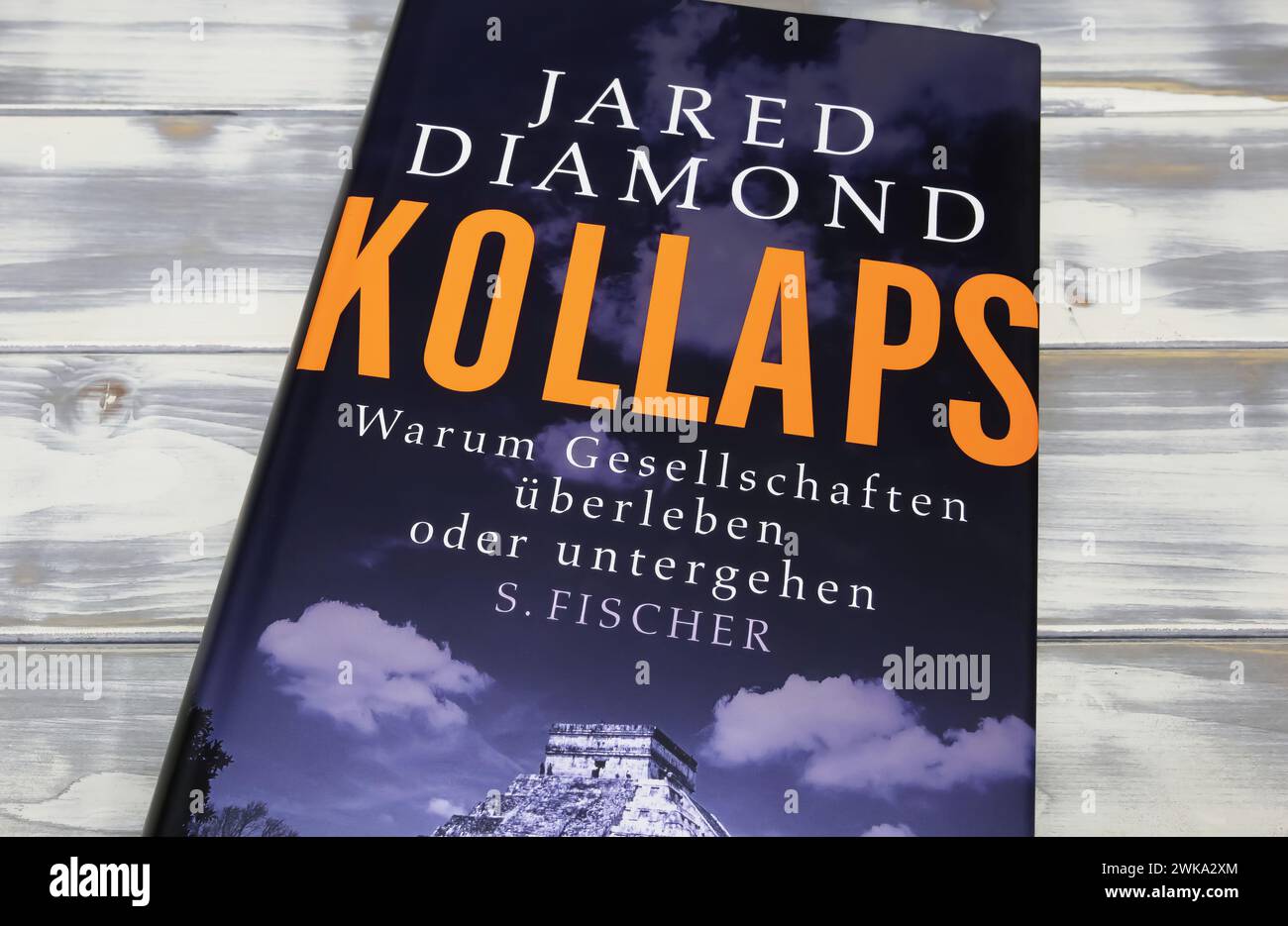 Jared diamond author hi-res stock photography and images - Alamy
