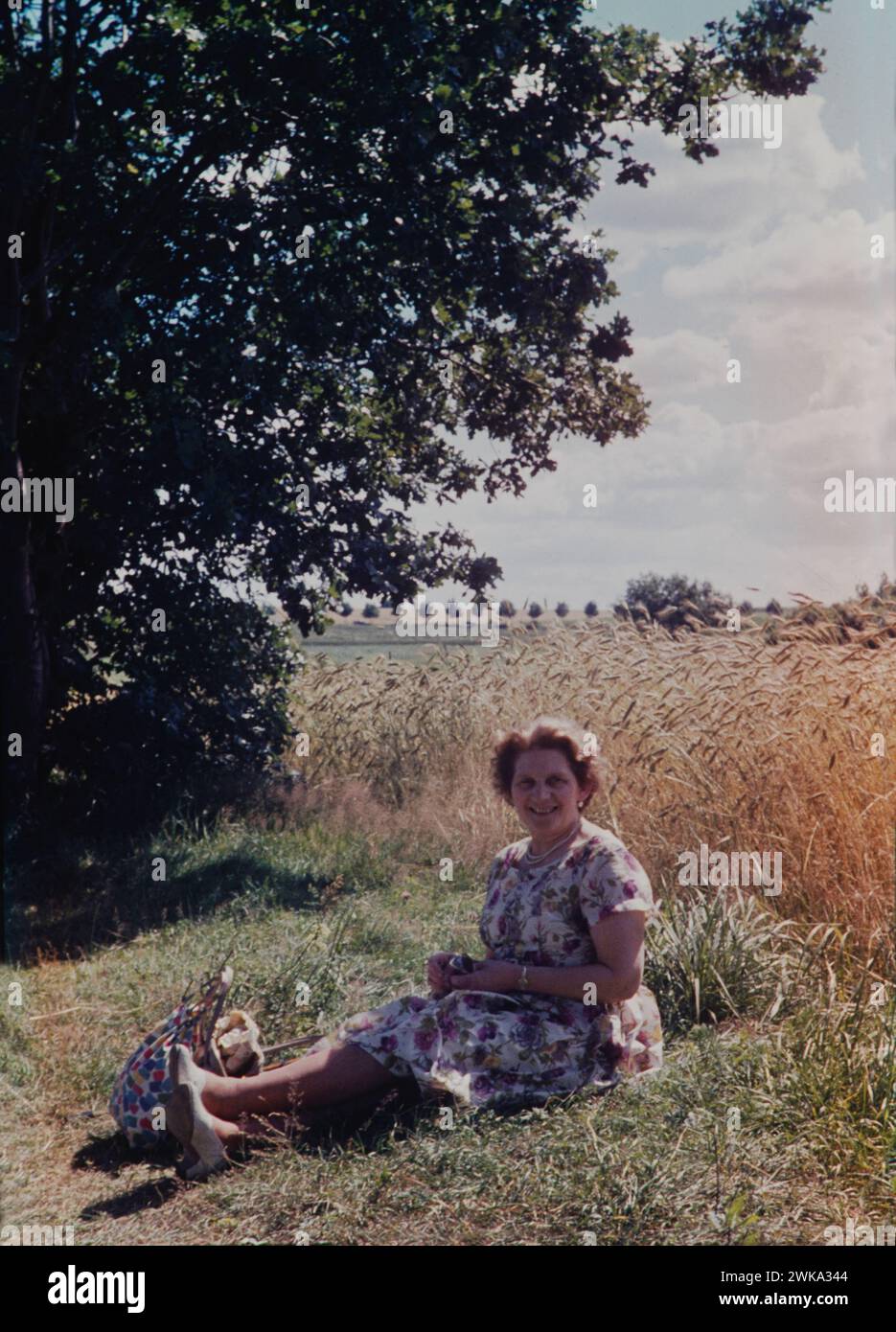 Wanderpause Deutschland,20240101, Aufnahme ca. 1960, Berglandschaft mit ...