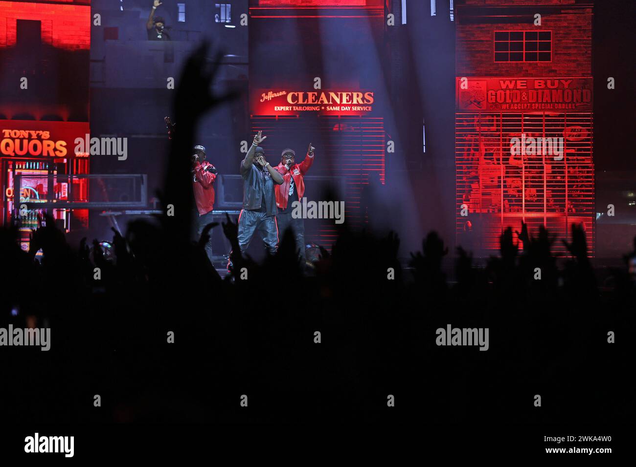 50 cent concert hi-res stock photography and images - Alamy