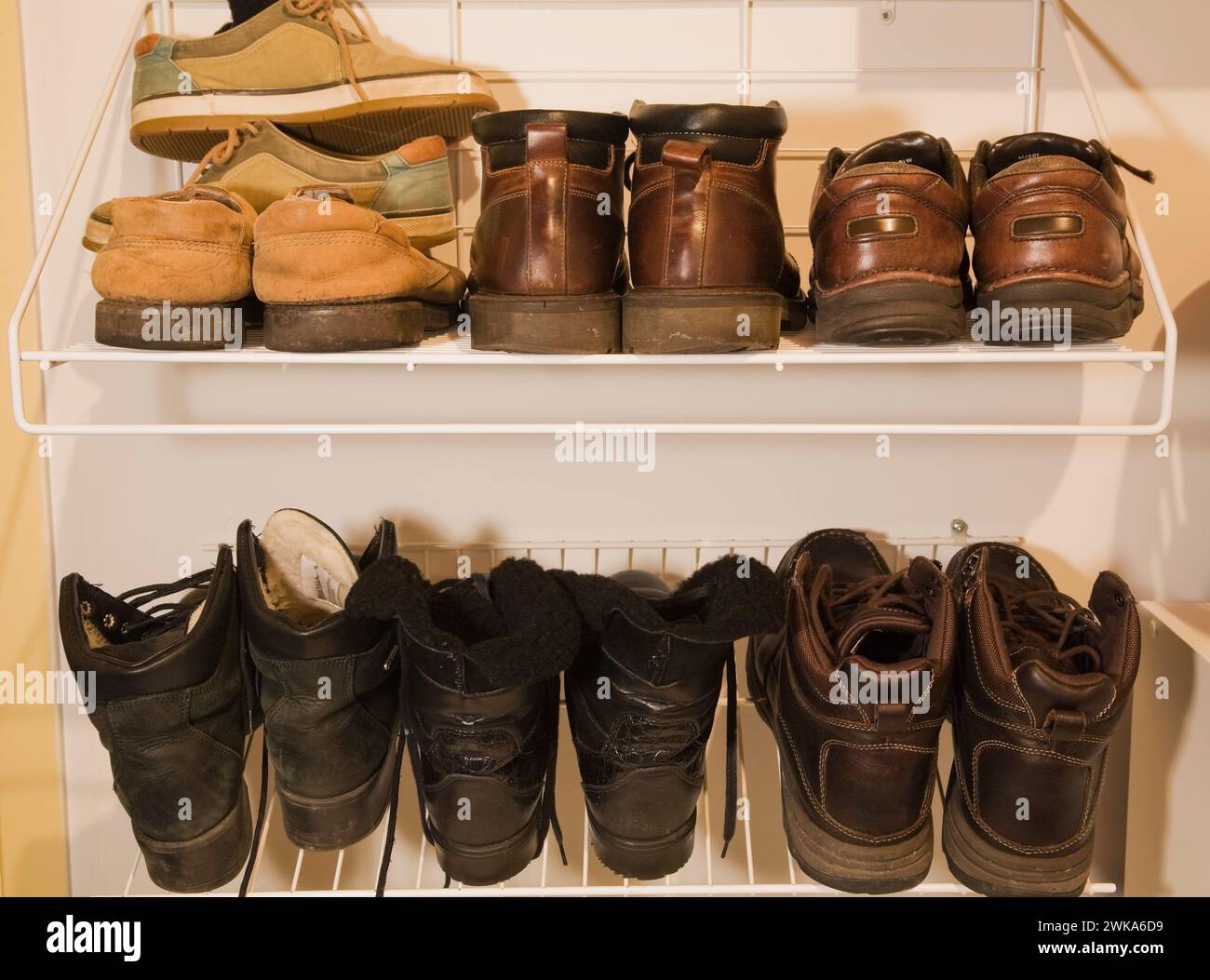 Assorted shoes hi-res stock photography and images - Alamy