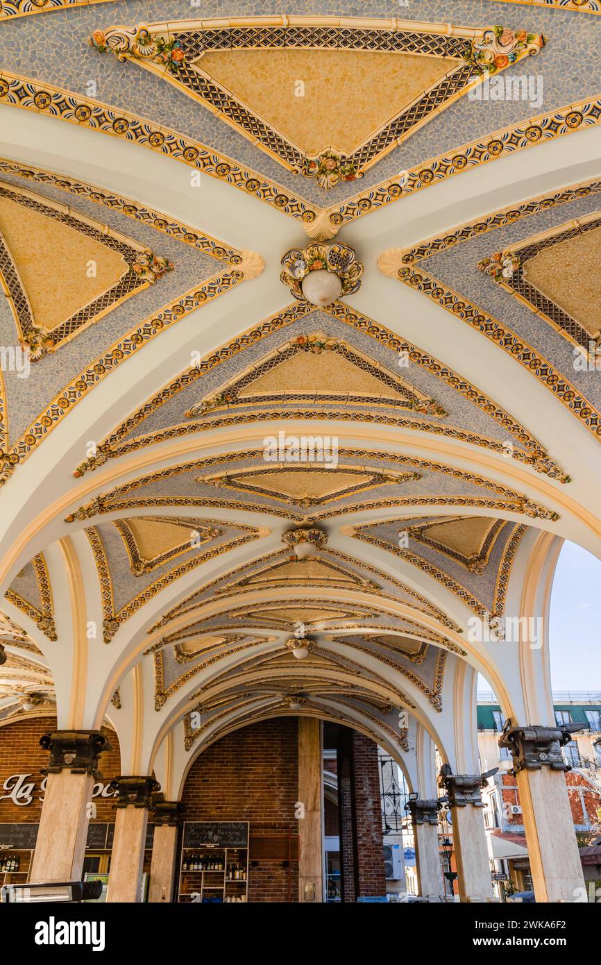 the ceiling of a building with arches and columns Stock Photo - Alamy