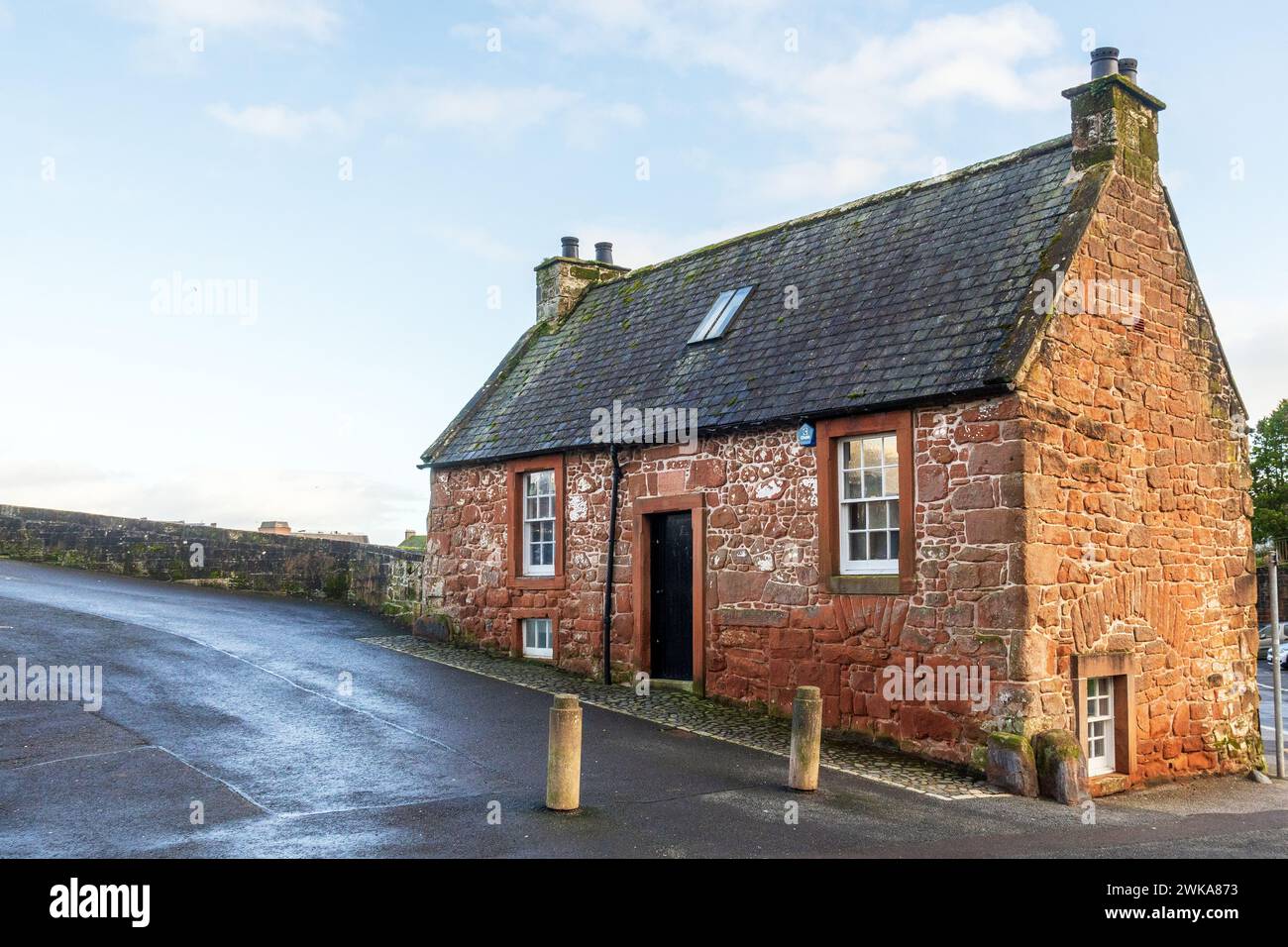 Old Bridge House museum on Devorgilla Bridge, crossing the River Nith ...