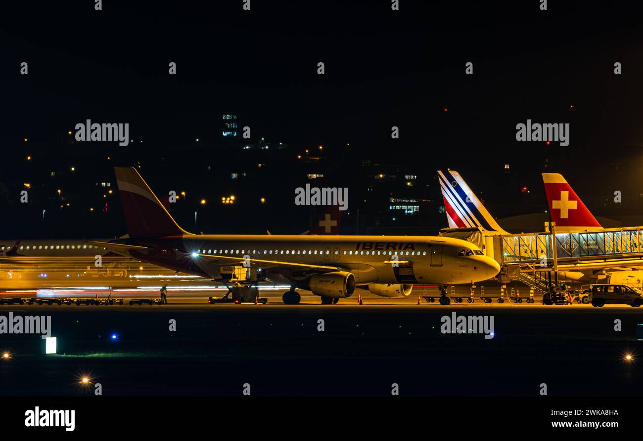 Zürich see nacht hi-res stock photography and images - Alamy