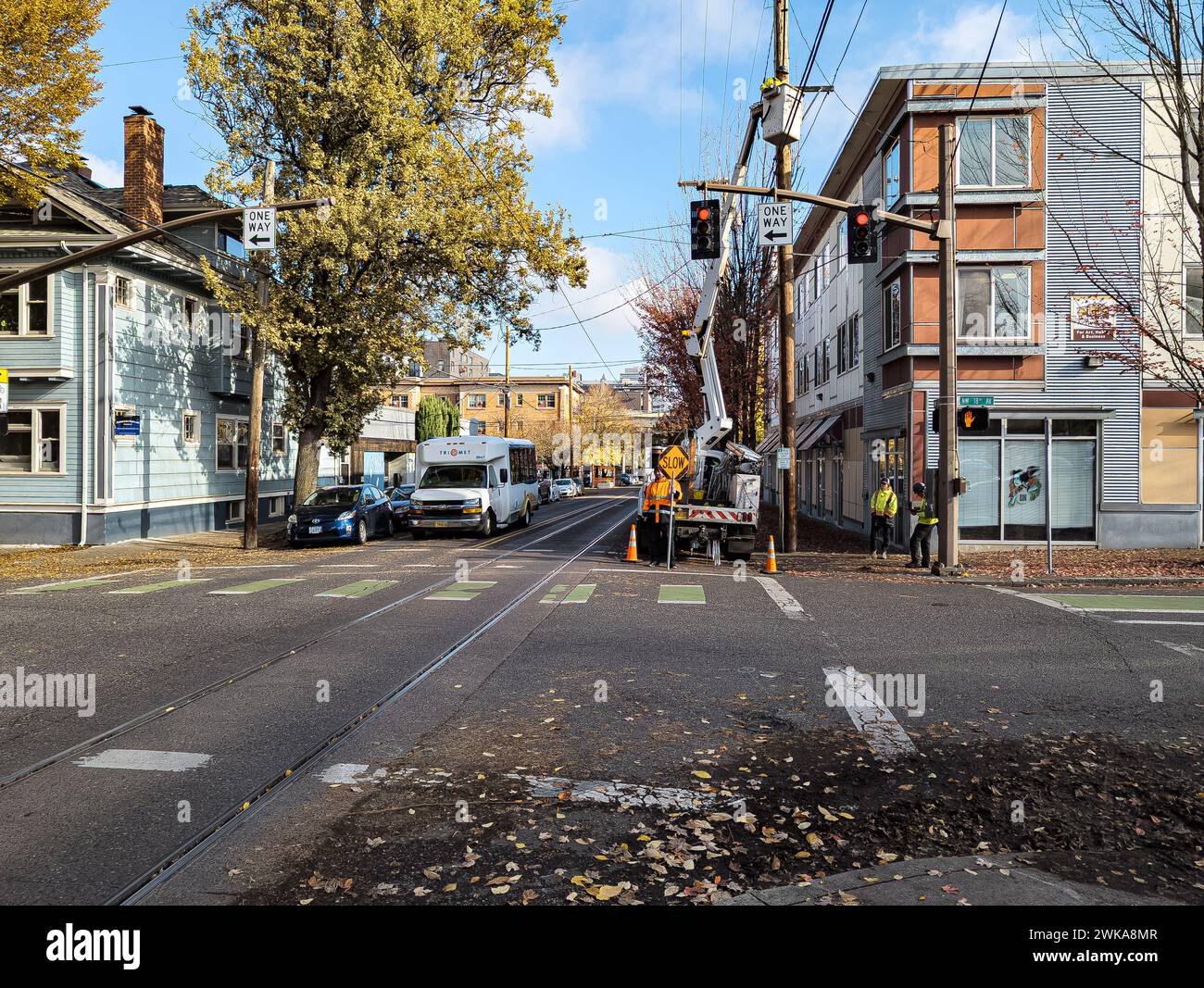 Pavement power lines hi-res stock photography and images - Alamy