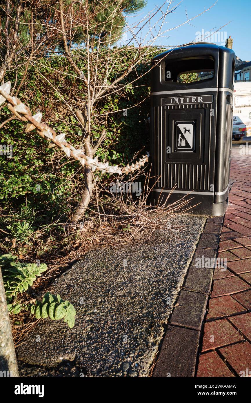 Fleetwood council roadside litter bin Stock Photo - Alamy