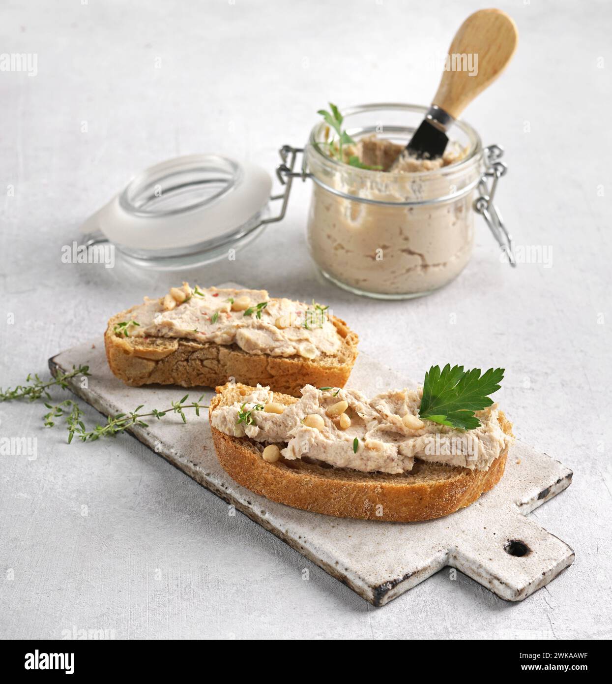 Mousse hearty hi-res stock photography and images - Alamy