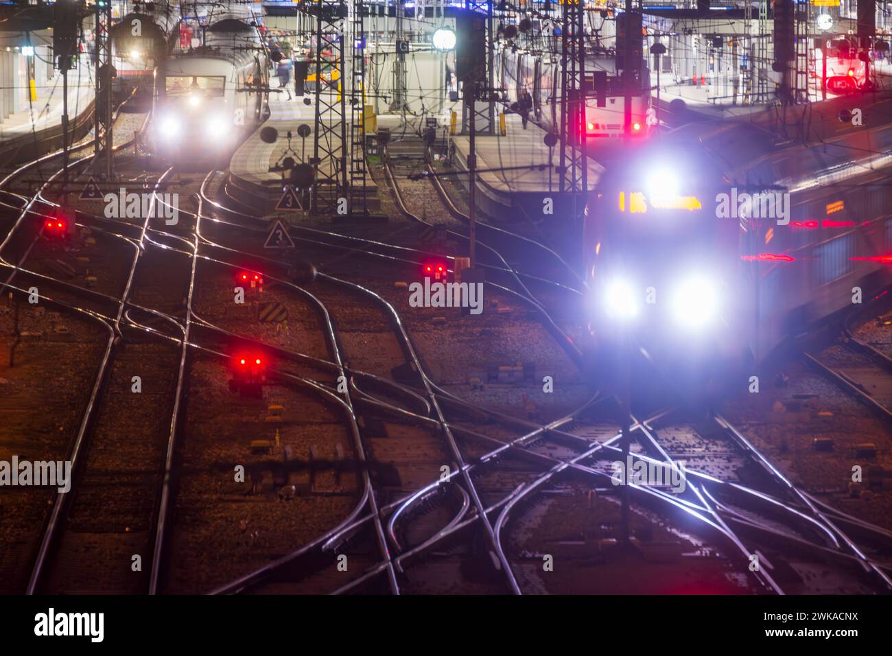 München, Munich: railway station München Hauptbahnhof (Munich Central ...