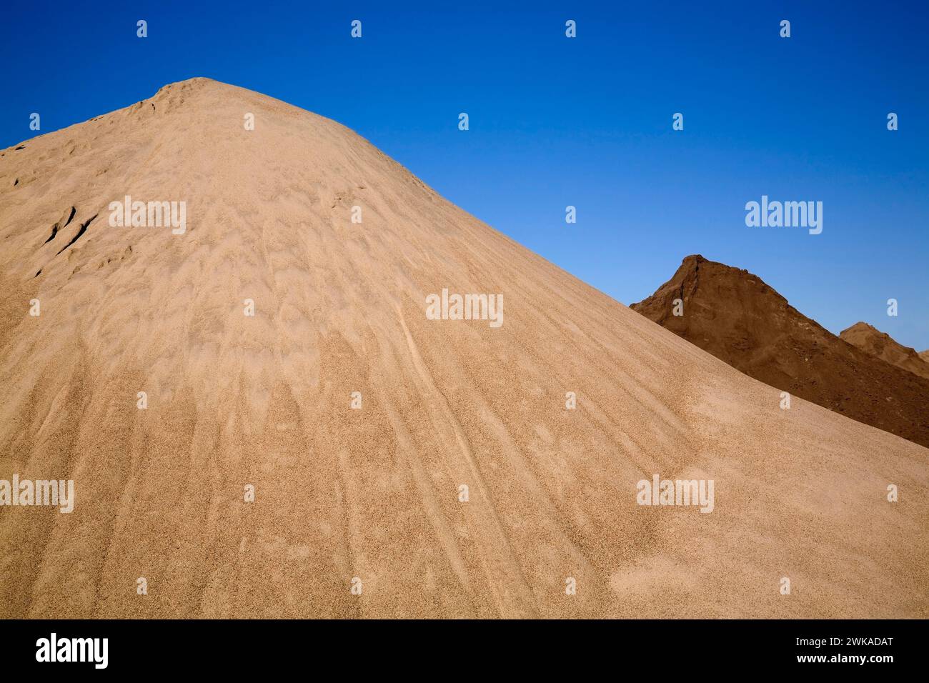 Light tan in colour hi-res stock photography and images - Alamy