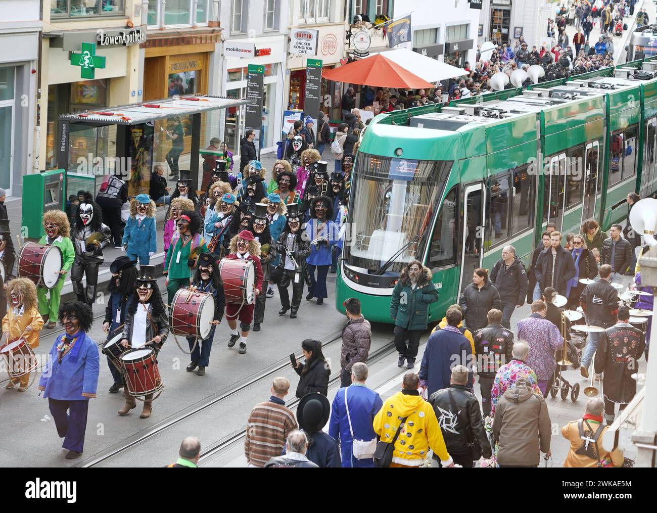 Anton Geisser 19.02.2024 Basler Fasnacht. Bild : Cortege Fasnachtsumzug ...