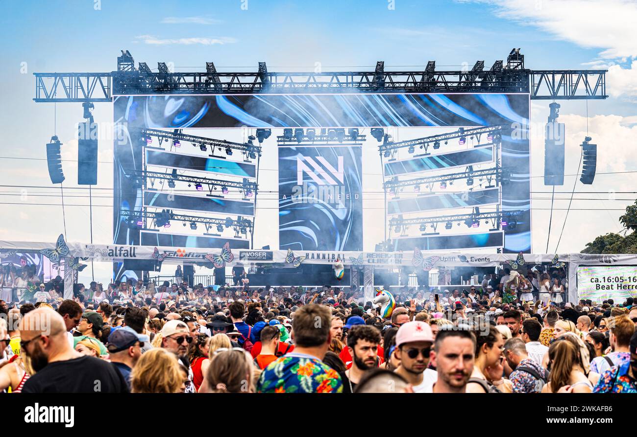 Städtische parade hi-res stock photography and images - Alamy