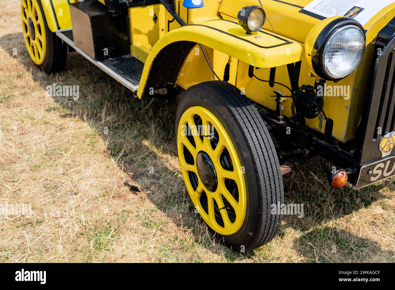 Bessie, replica Edwardian roadster from Doctor Who. Classic Cars on ...