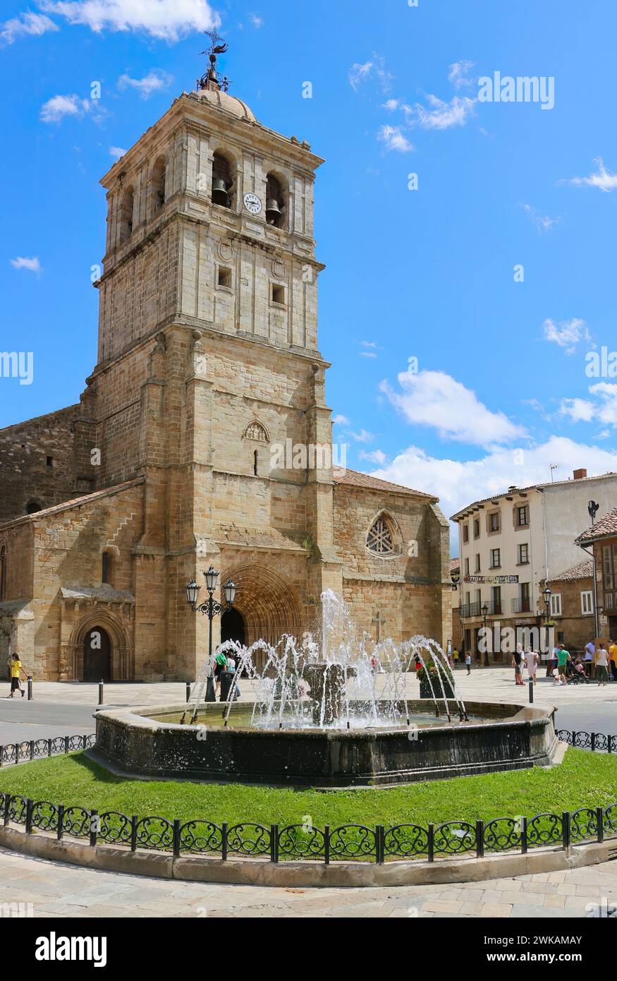 Palencia spain plaza hi-res stock photography and images - Alamy