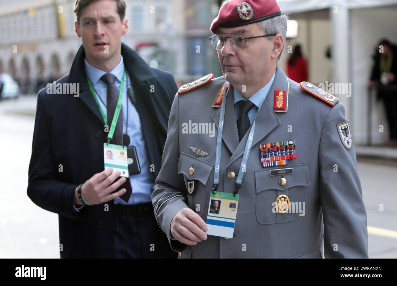 Generalleutnant Alfons Mais ist Inspekteur des Heeres der Bundeswehr ...