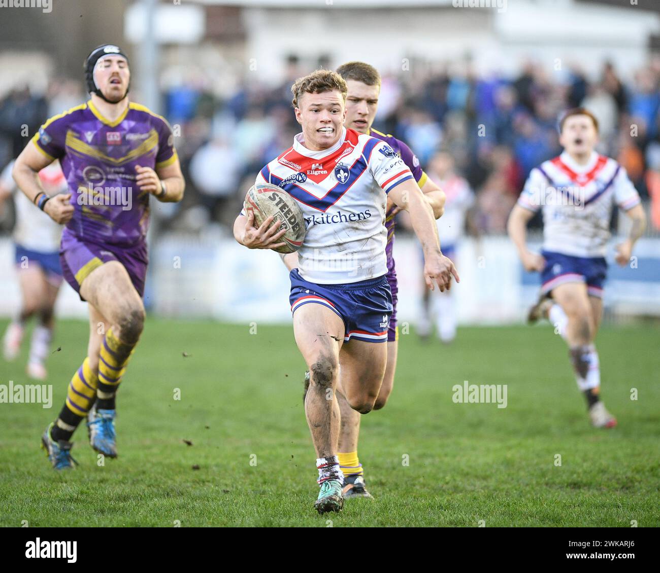 Featherstone, England - 18th February 2024 - Wakefield Trinity's Harvey ...