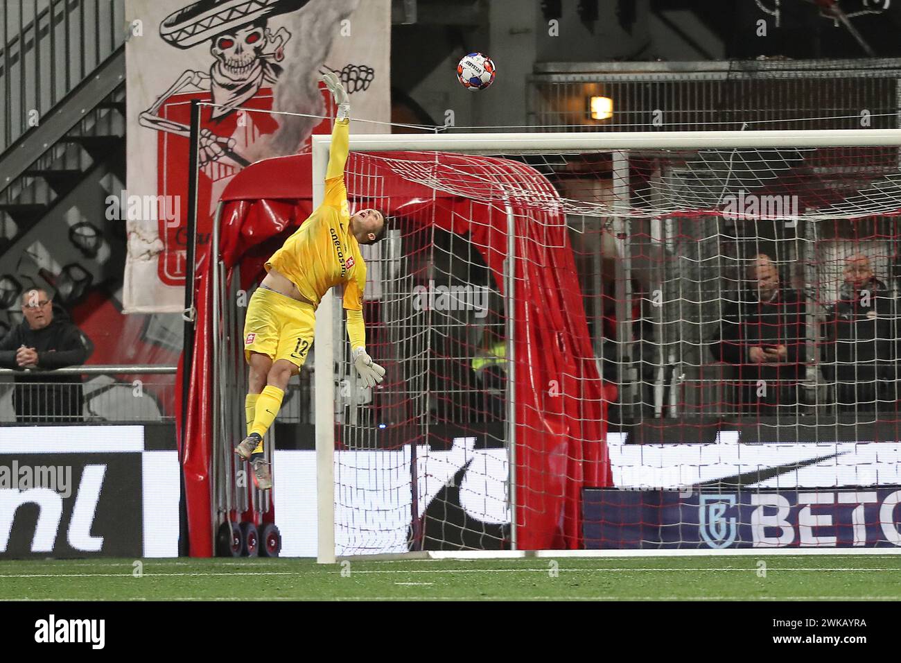 Maastricht, Nederland. 19th Feb, 2024. MAASTRICHT, football, 19-02-2024 ...