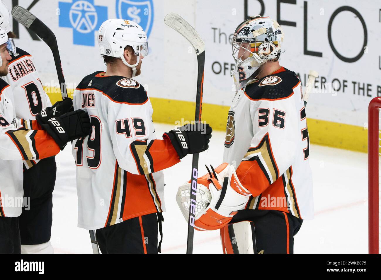 Anaheim Ducks goaltender John Gibson (36) celebrates a 4-3 victory with ...