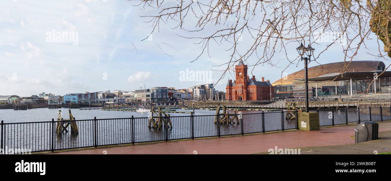 Cardiff bay beach hi-res stock photography and images - Alamy