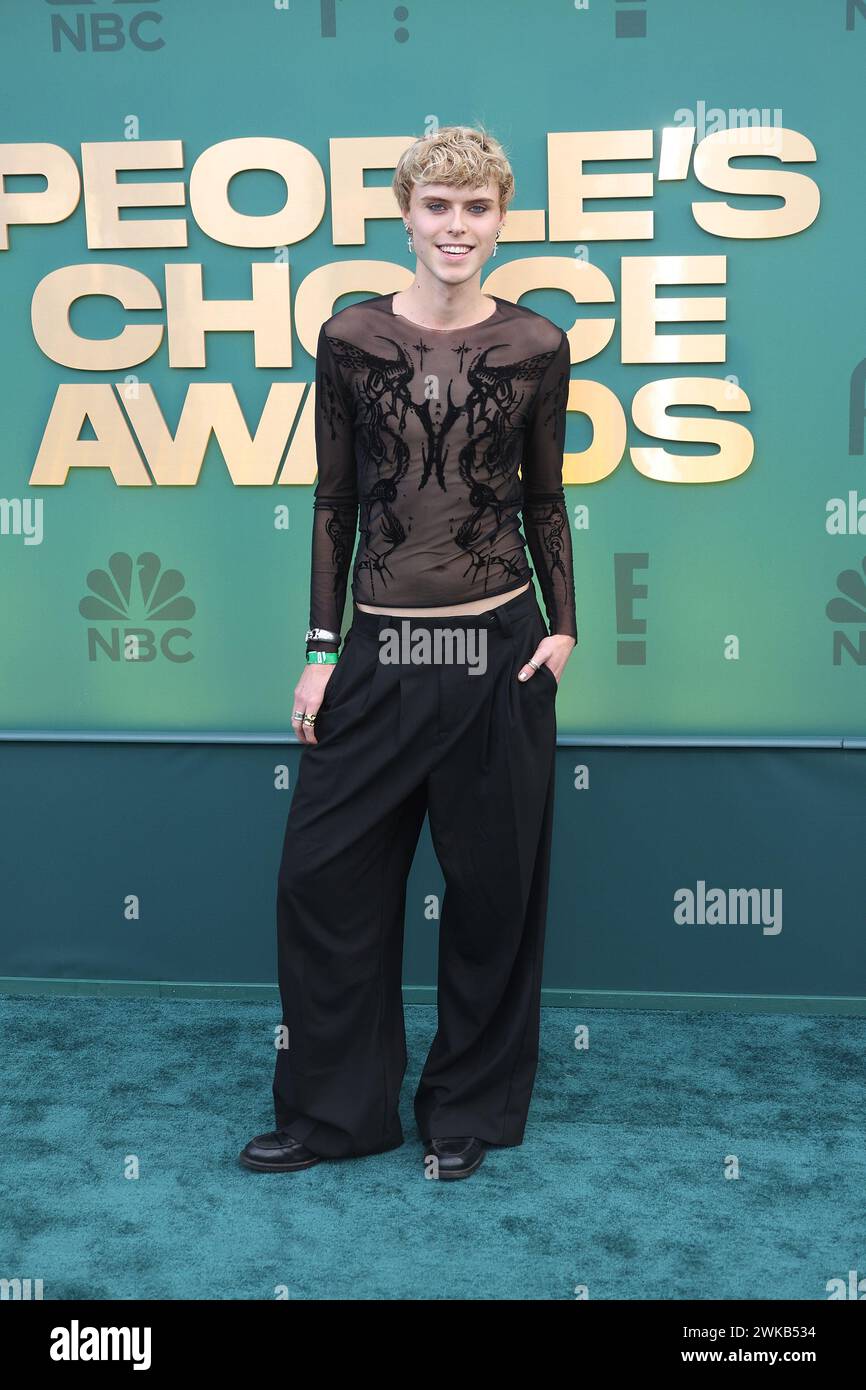 Noah Miller attends the 2024 People's Choice Awards at Barker Hangar on ...