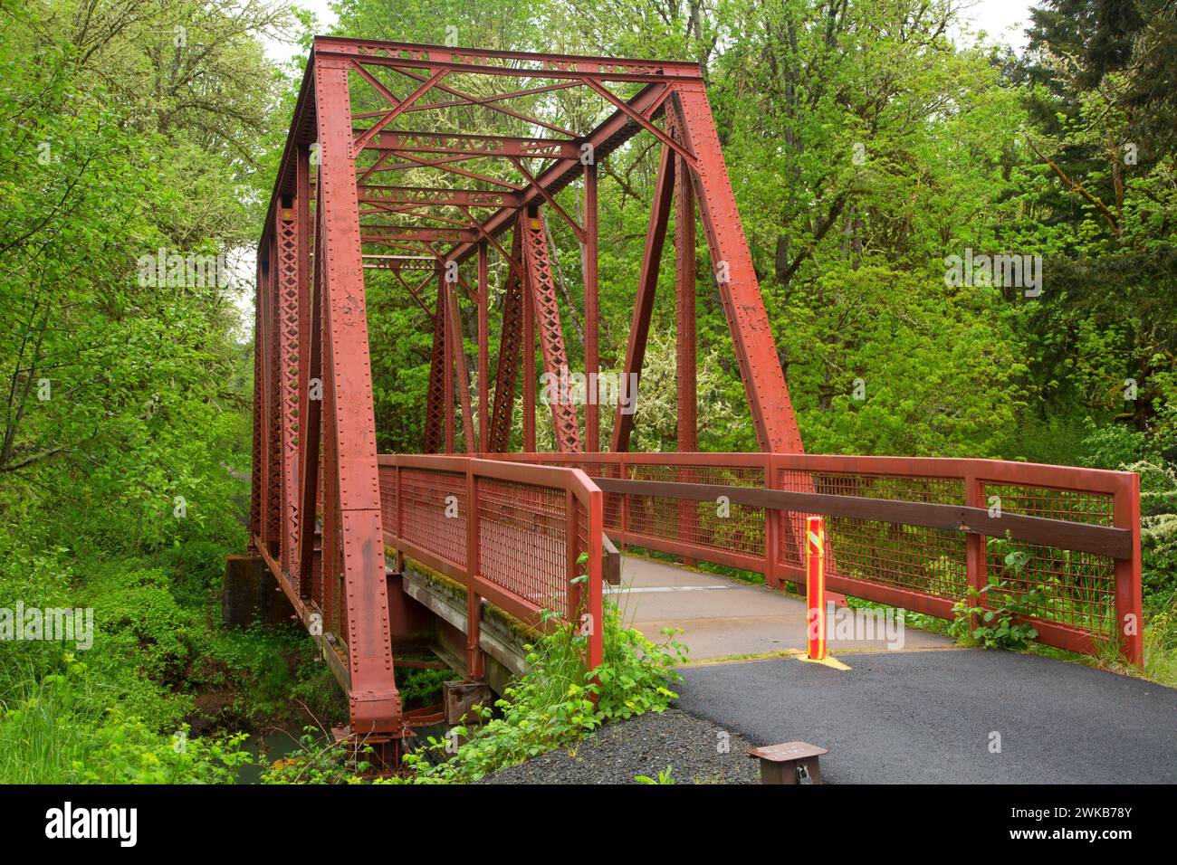 Railroad bridge on Row River Trail, Eugene District Bureau of Land ...