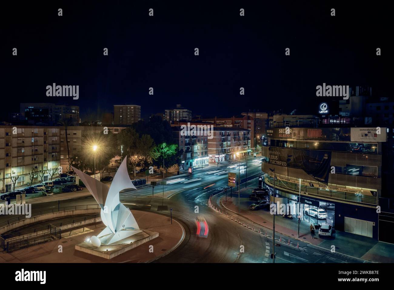 Aerial view roundabout sculpture hi-res stock photography and images ...