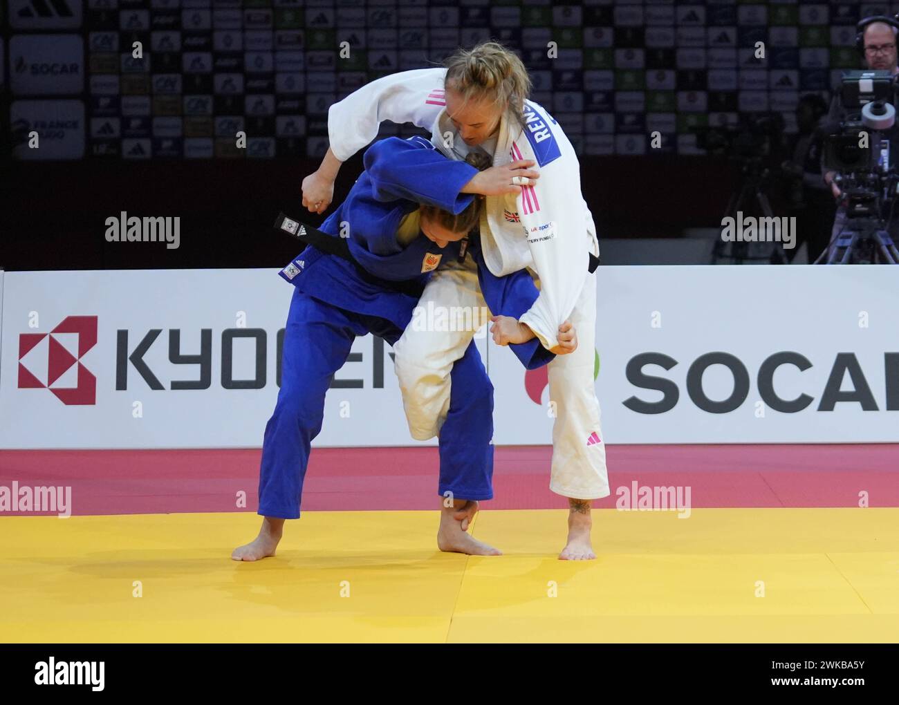 VAN LIESHOUT JOANNE of NETHERLANDS and RENSHALL LUCY of GREAT BRITAIN ...