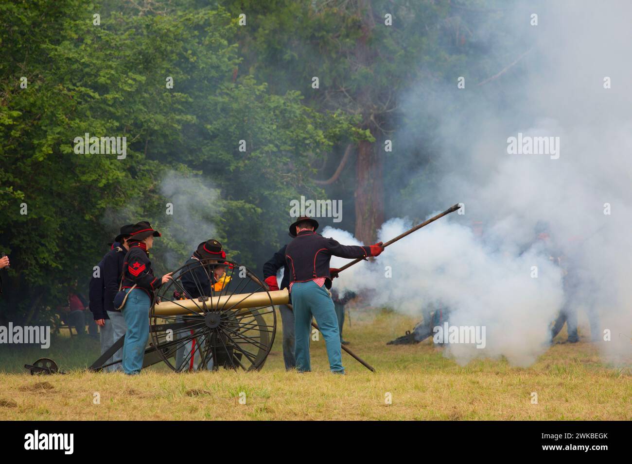 Confederate cannon battery during battle re-enactment, Civil War ...